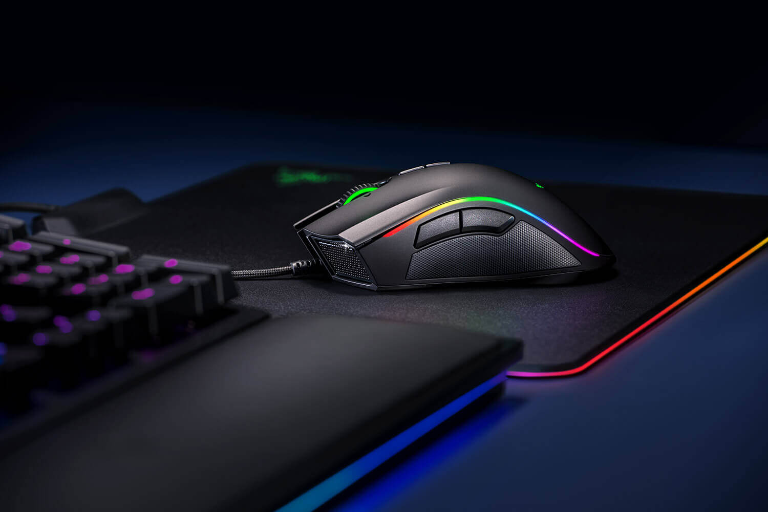 7 Best Gaming Mouse for Small Hands 2023 - Top 7 Editor's Picks